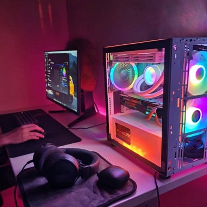 Adresuojamas Rainbow PC skaitmeninis LED juostinis šviestuvas 5050 RGB ...